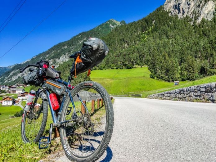 Schrofenpass AKTUELL " All information in a SURVEILLING format