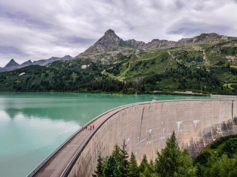 Schrofenpass AKTUELL " All information in a SURVEILLING format