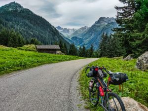 Schrofenpass AKTUELL " All information in a SURVEILLING format