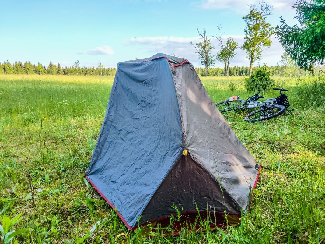 Trekking tent Forclaz Trek 900 Ultralight tent " Decathlon tent test