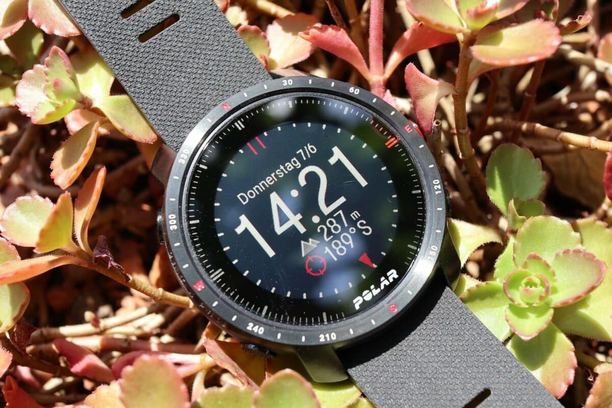 Polar Grit X Pro Test & Erfahrungen » Edelstahl oder TITAN?