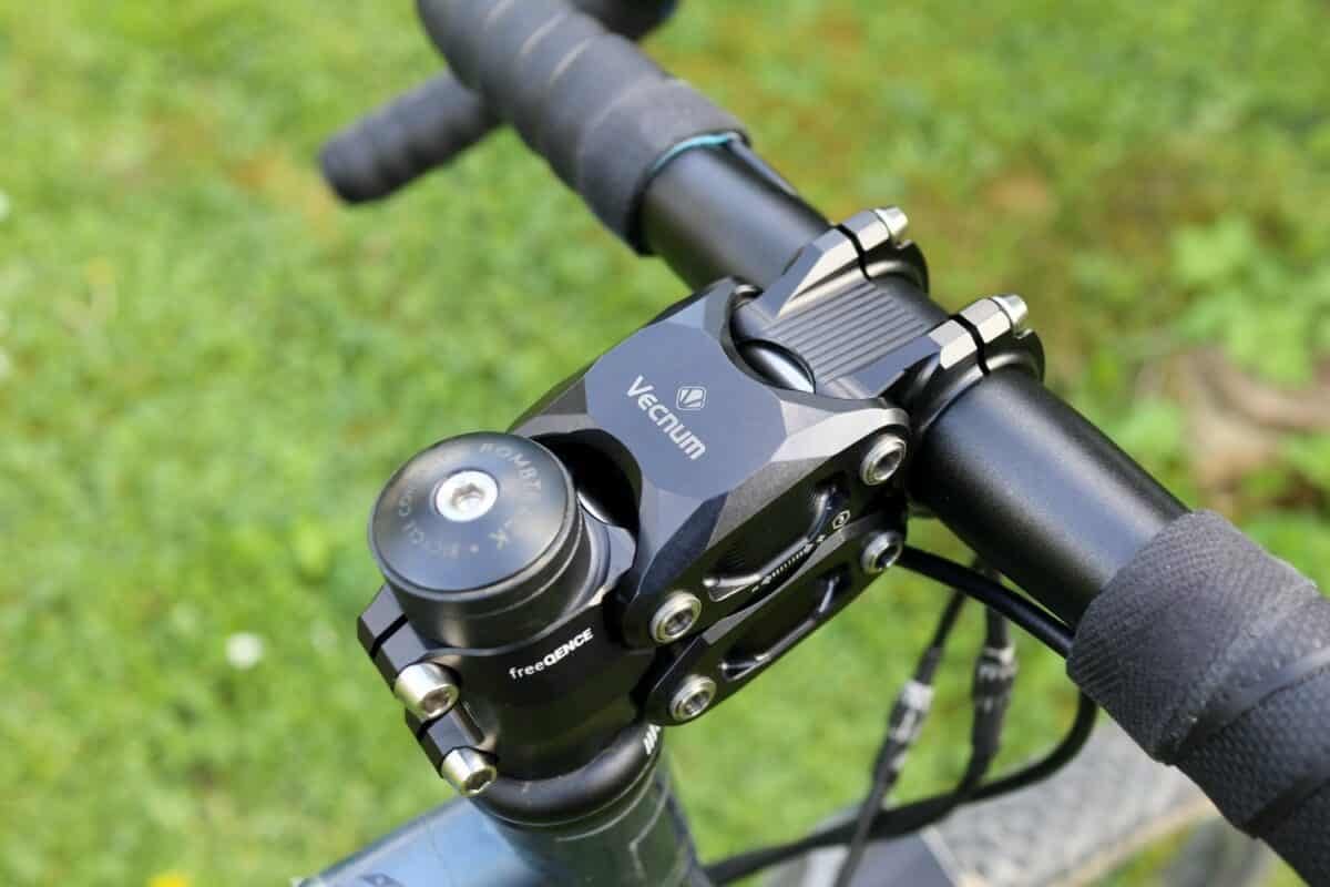 Vecnum freeQENCE Test - gefederter Vorbau fürs Gravelbike - Der ...